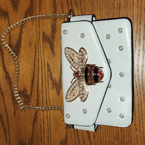 Bags | Embellished Bumblebee Purse With Faux Pearls And Gold Chain ...